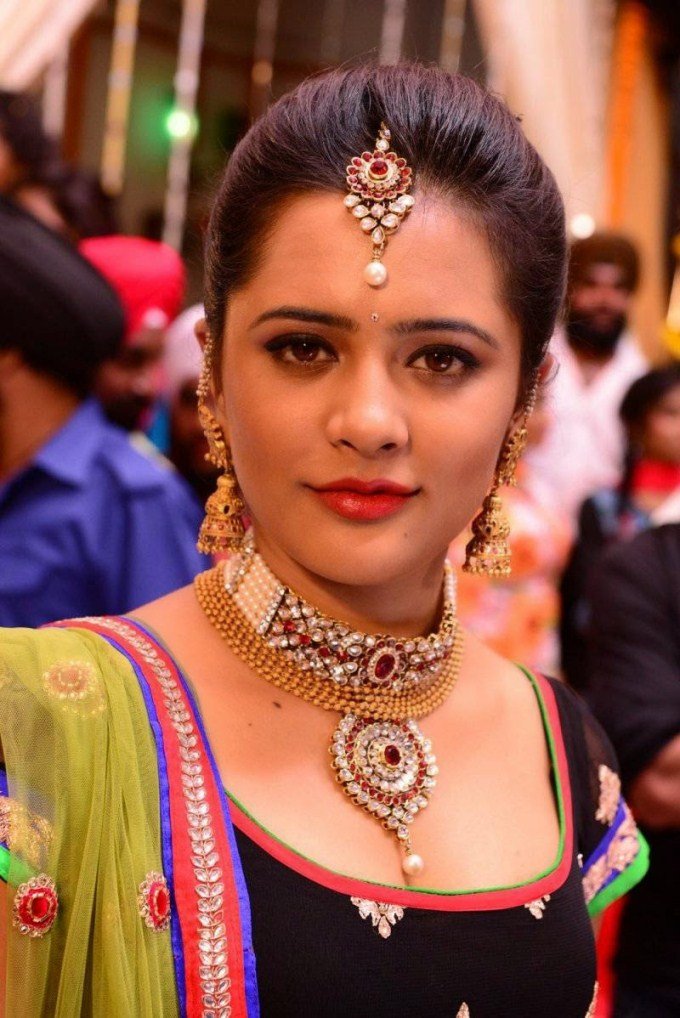 Diah Nicolas Wiki, Age, Movies, Biography, Caste, Family, Boyfriend